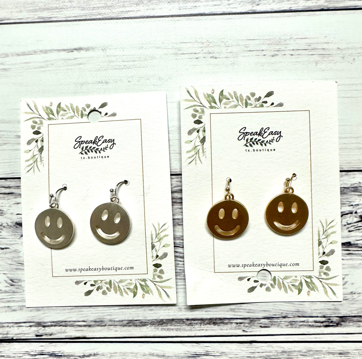 Smiley Face Dangle Earring – SpeakEasy Boutique